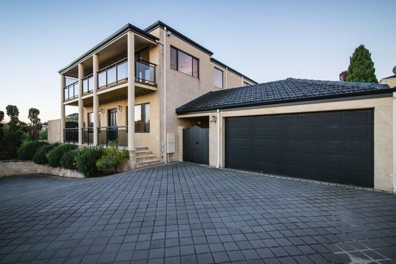 28 Constellation Drive, Ocean Ree | Property History & Address Research ...