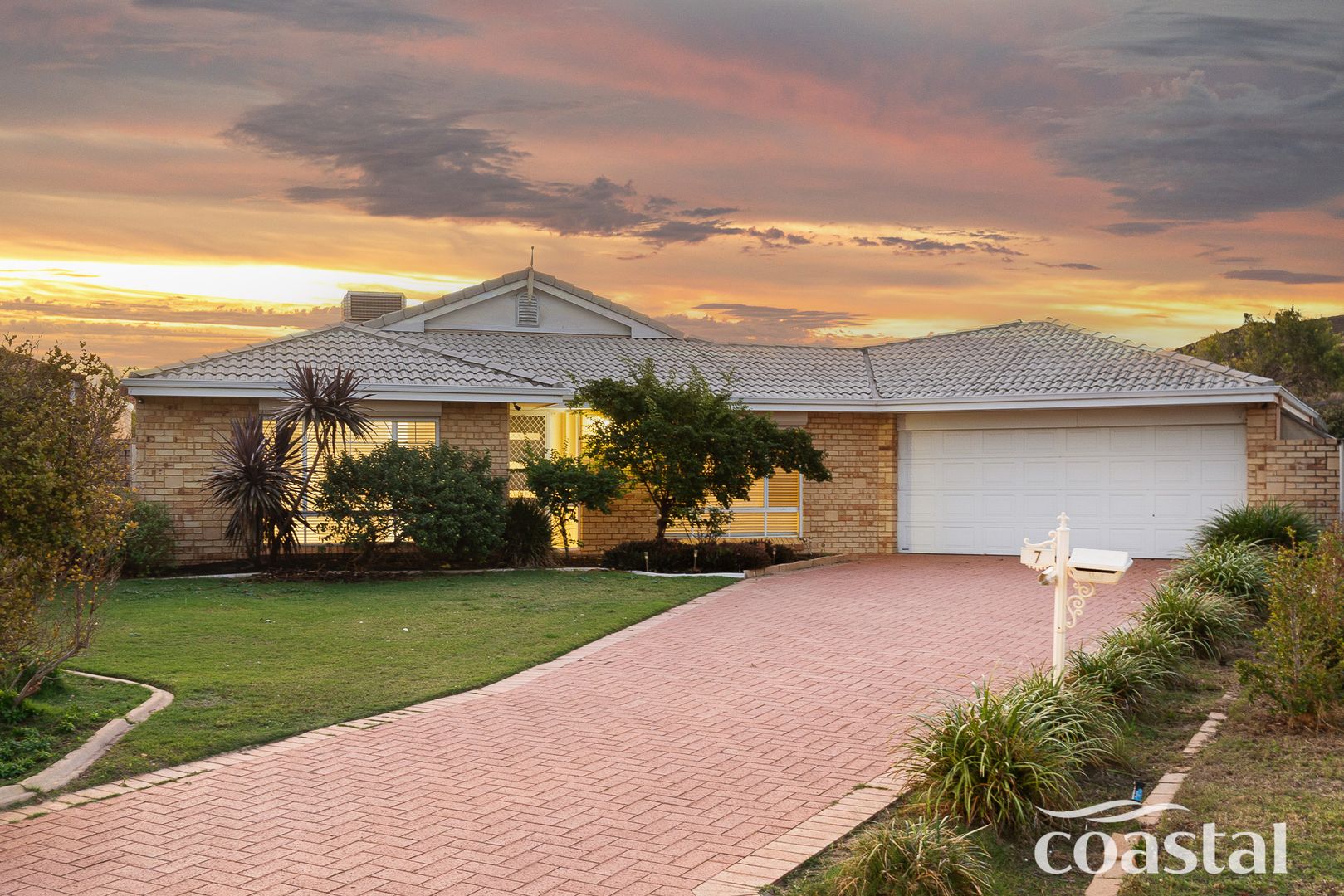 7 La Palma Sq, Secret Harbour WA 6173 | Domain