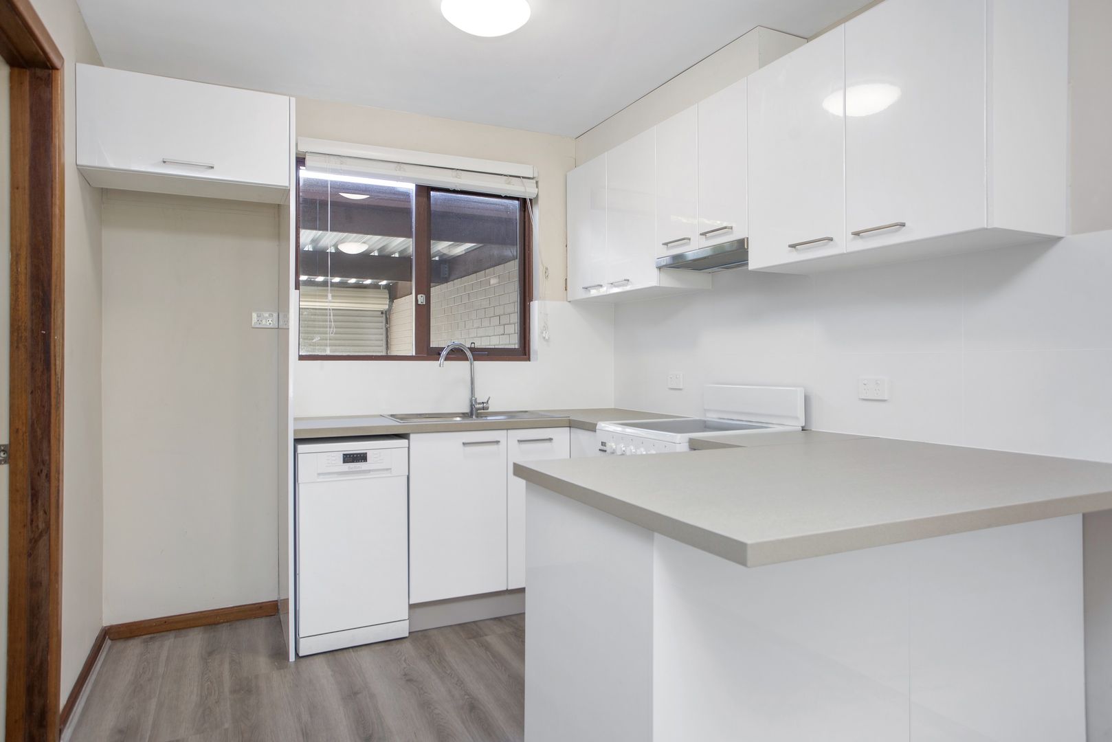 8/3 Ednah Street, Com | Property History & Address Research | Domain