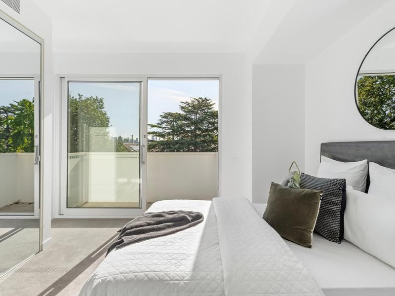 3/4 Hyton Crescent, Kew VIC 3101 - Townhouse For Rent | Domain