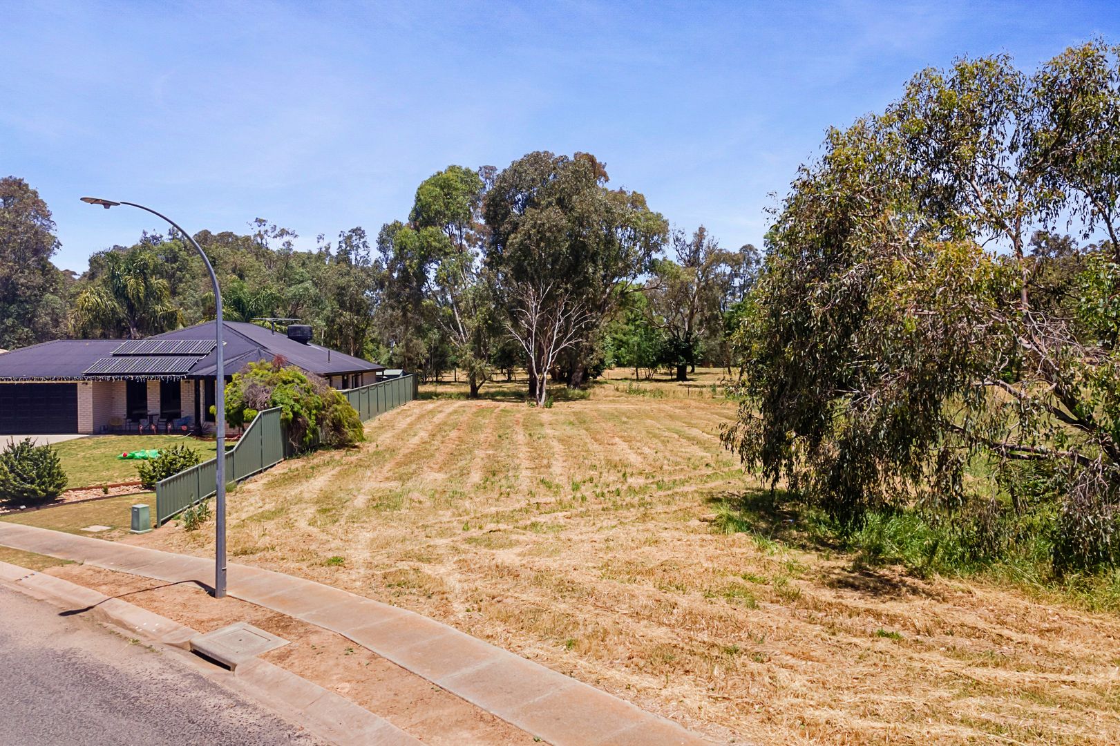 10 William Place, Howlong NSW 2643 | Domain