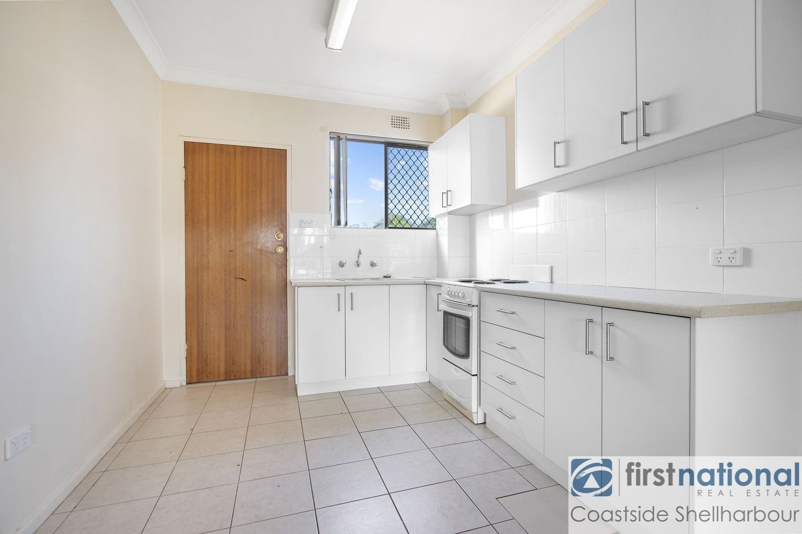 2/2C King Street, Lake Illawarra NSW 2528 - Apartment For Rent | Domain