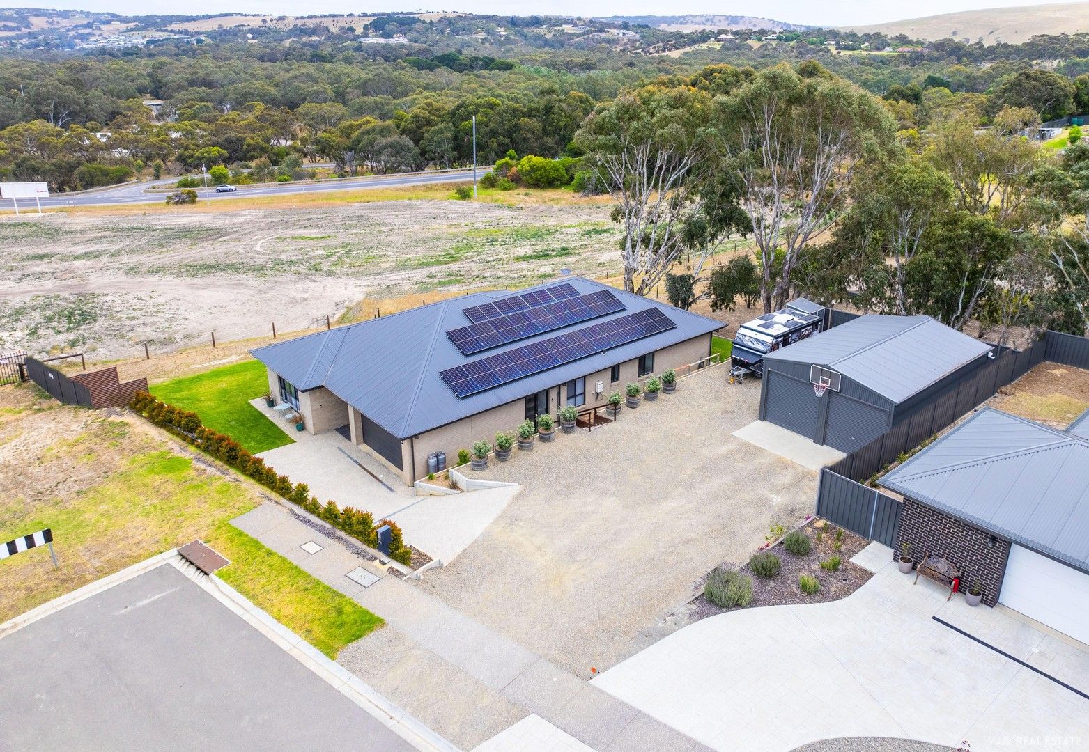 18 Imperial Circuit, Victor Harbor SA 5211 | Domain