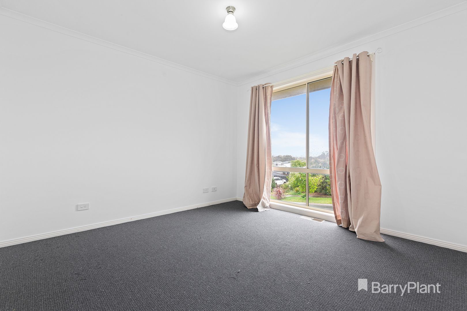 2 Luca Place, Pakenham VIC 3810 - House For Rent | Domain