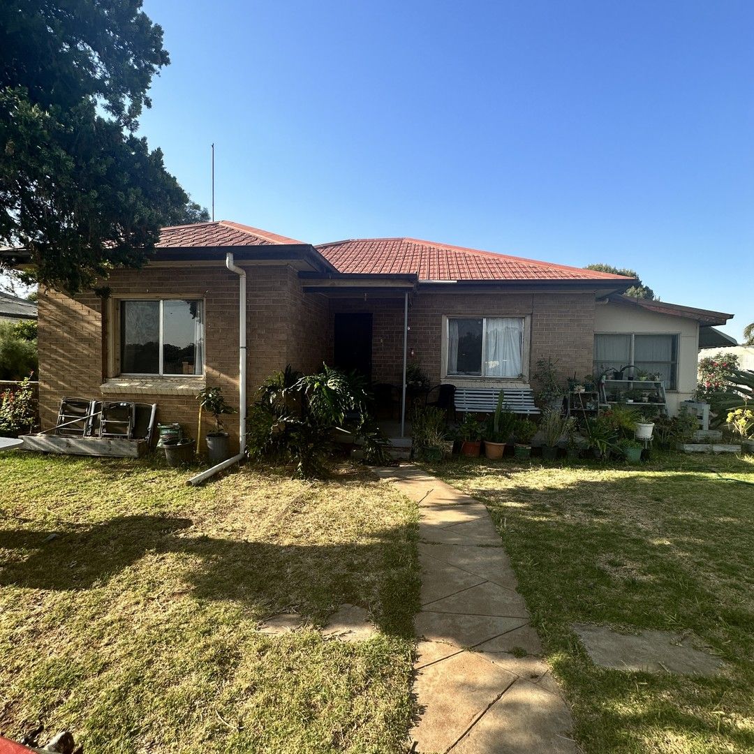 5 Orange Street, Condobolin NSW 2877 | Domain