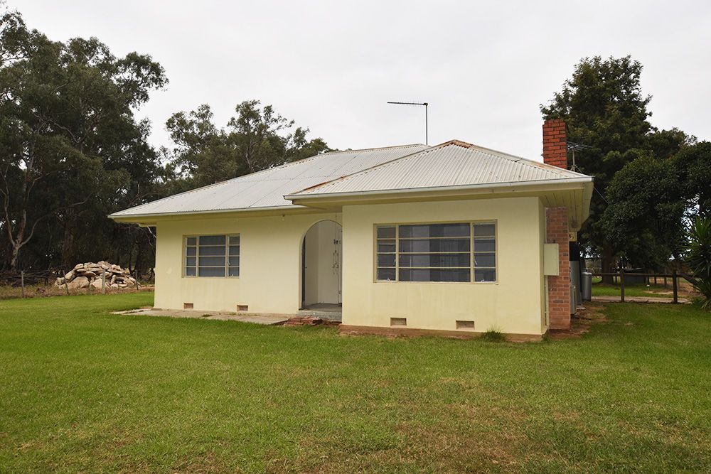 42 Wilkinsons Road, Kaarimba VIC 3635 - House for Sale | Domain