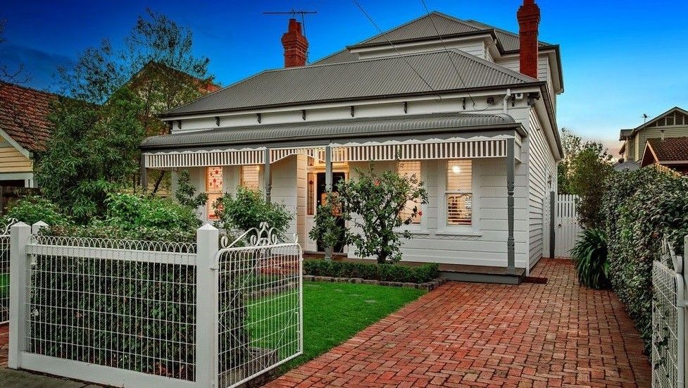 55 Lincoln Road, Essendon VIC 3040 - House For Rent - $1,100 | Domain
