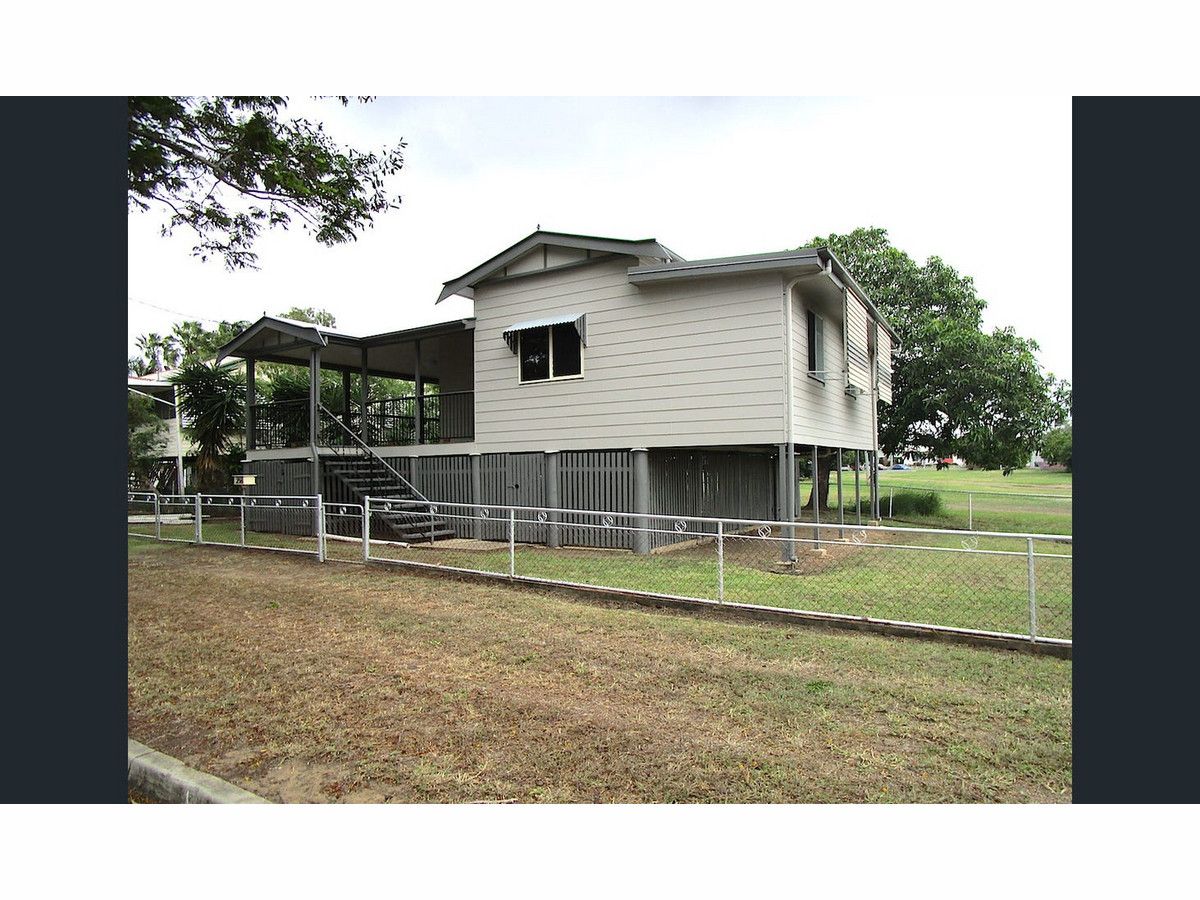 258 Murray Street, Allenstown QLD 4700 - House For Rent | Domain