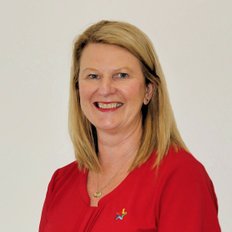 Carolyn Fenn | Professionals Wodonga | Real Estate Agent in 114 Hume ...