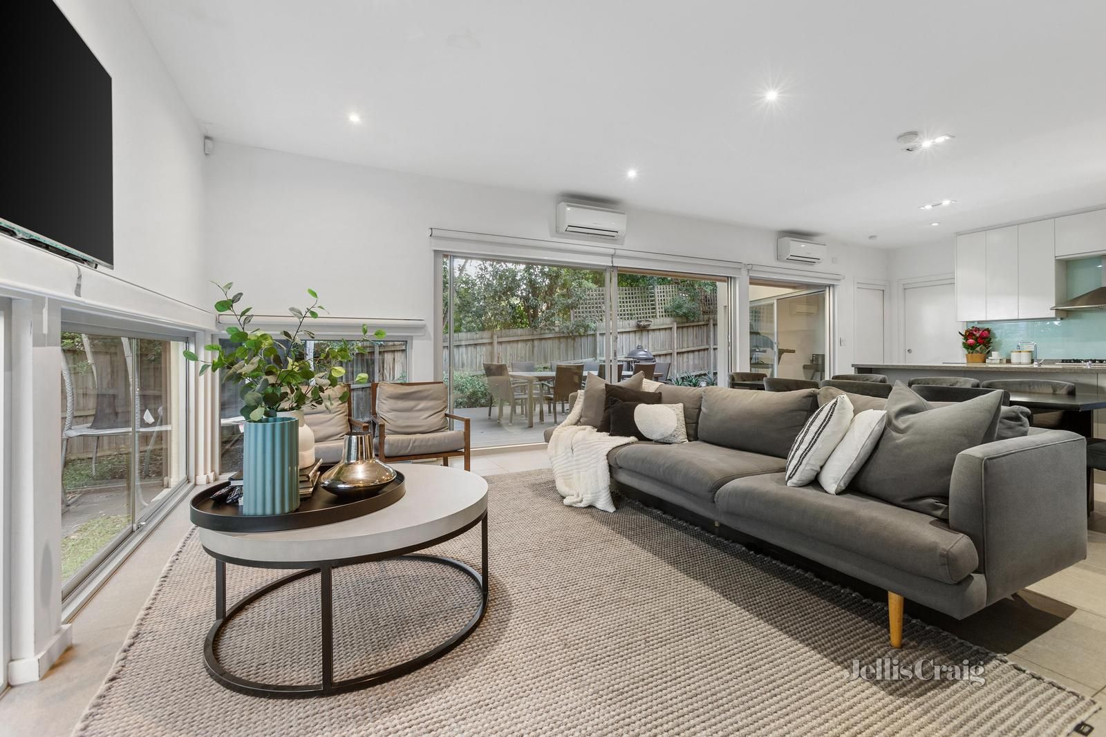 2/15 Elm Grove, Kew East VIC 3102 | Domain