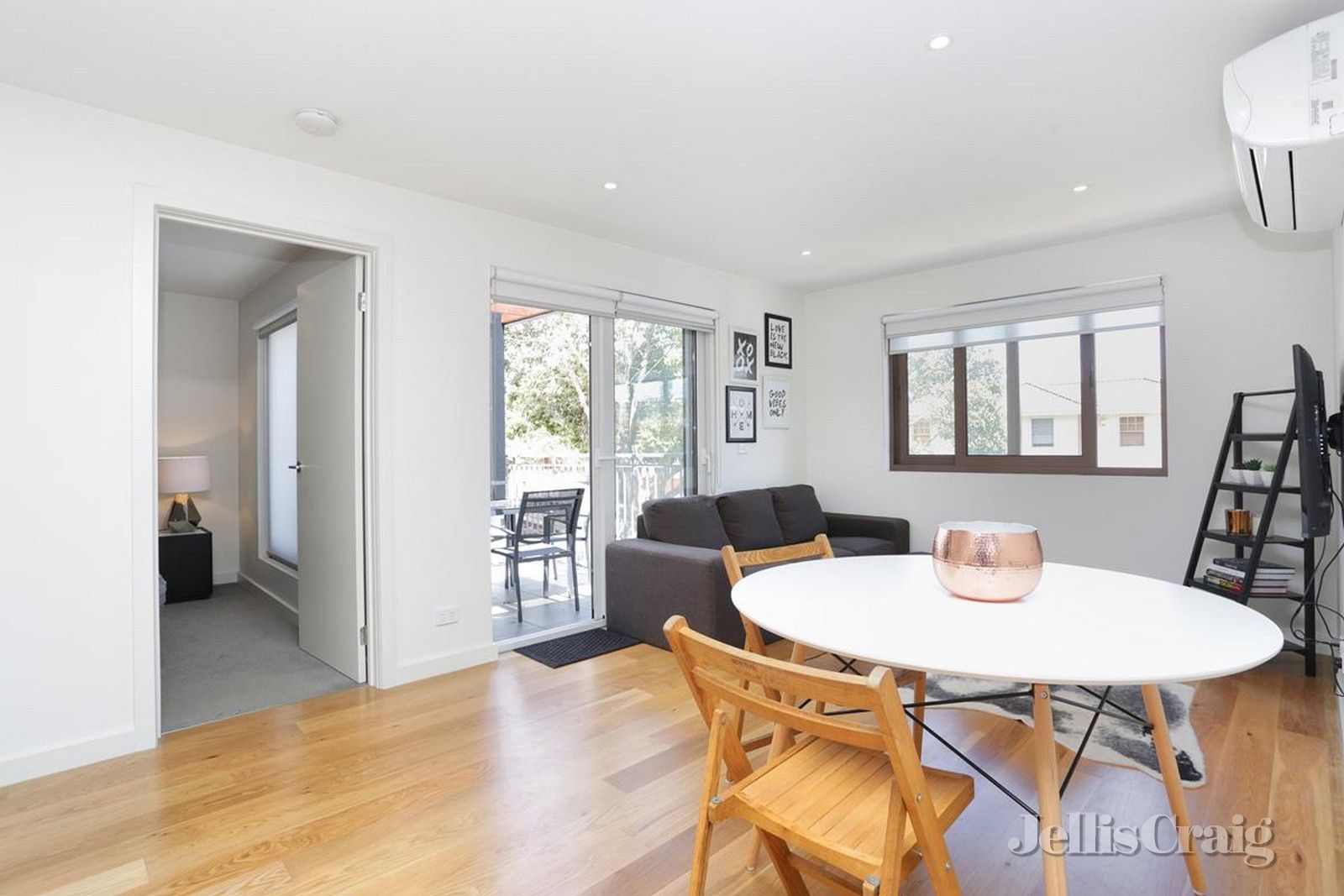 7/2C Walsh Street, Ormond VIC 3204 - Apartment For Rent - $500 | Domain