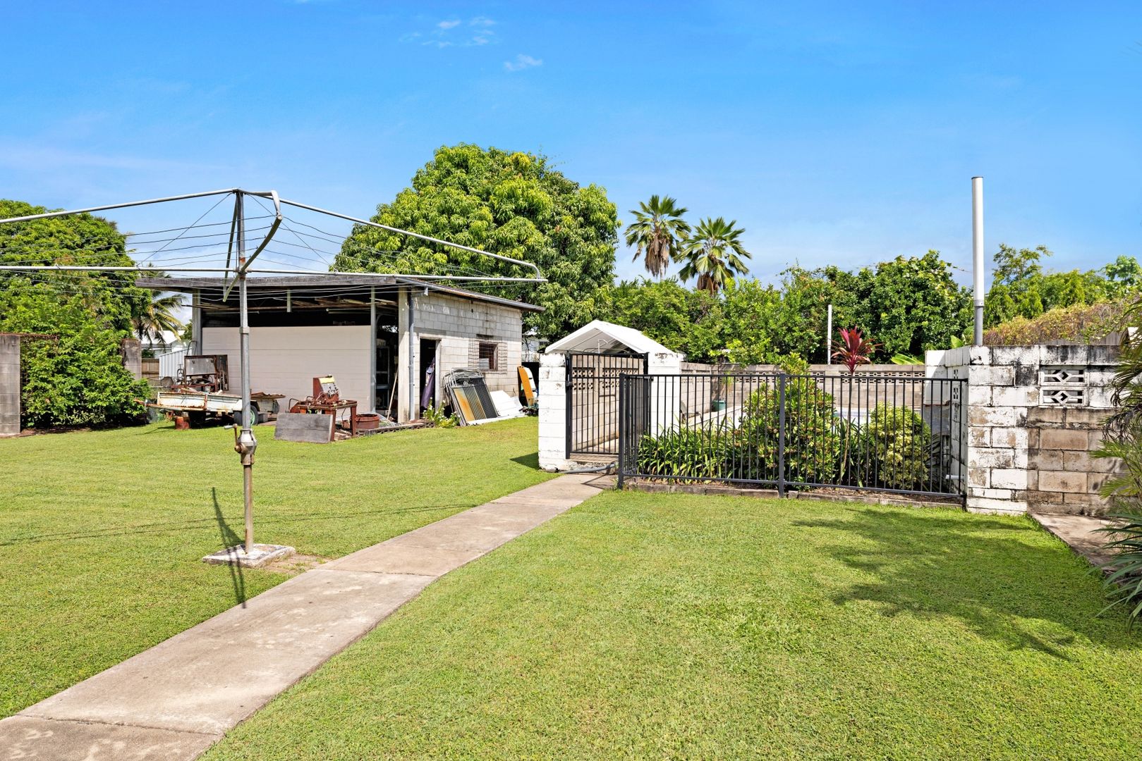 17 Henrietta St, Aitkenvale QLD 4814 | Domain