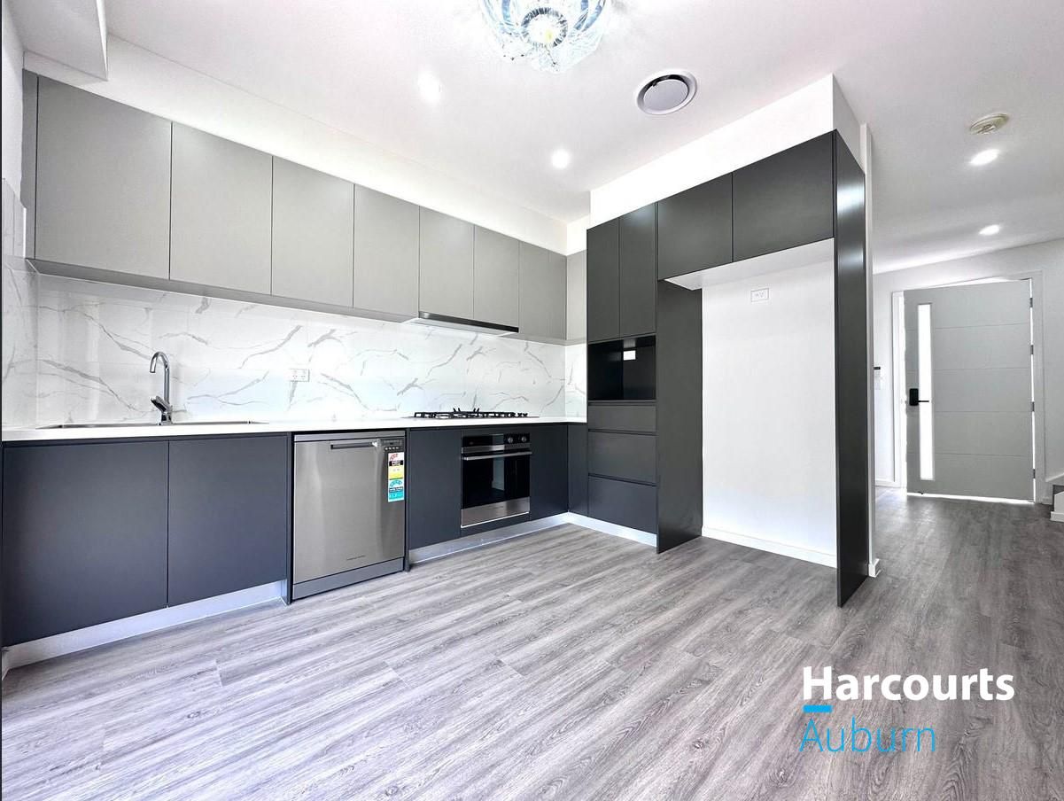 8 SAWLE GLADE, Marsden Park NSW 2765 - Townhouse For Rent | Domain