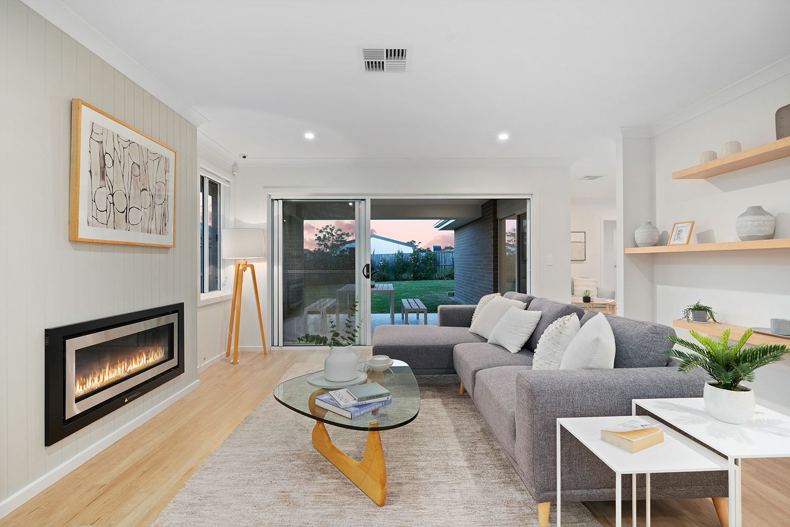 52 Renwick Drive, Renwick NSW 2575 | Domain