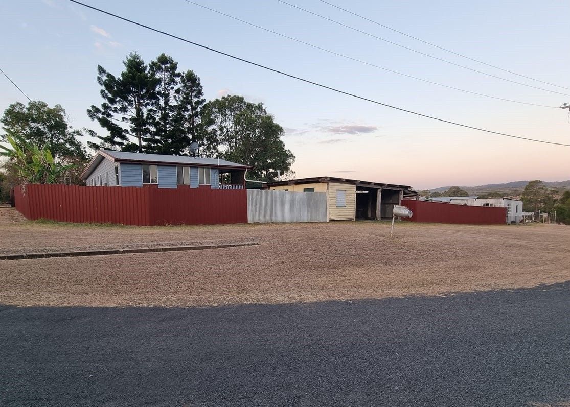 35 Pine Street, Kalpowar QLD 4630 | Domain