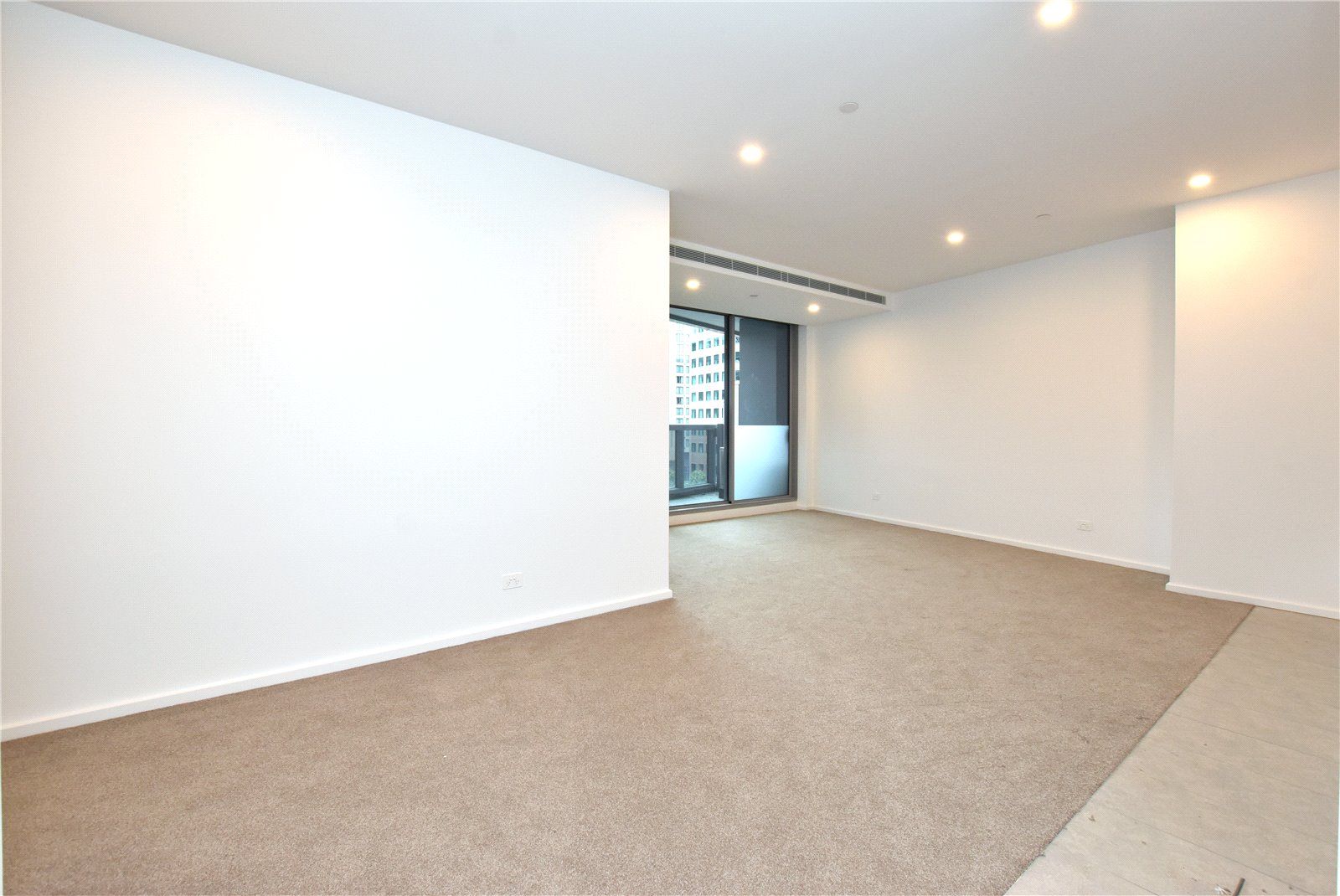 811/81 City Road, Southbank VIC 3006 - Apartment For Rent - $540 | Domain