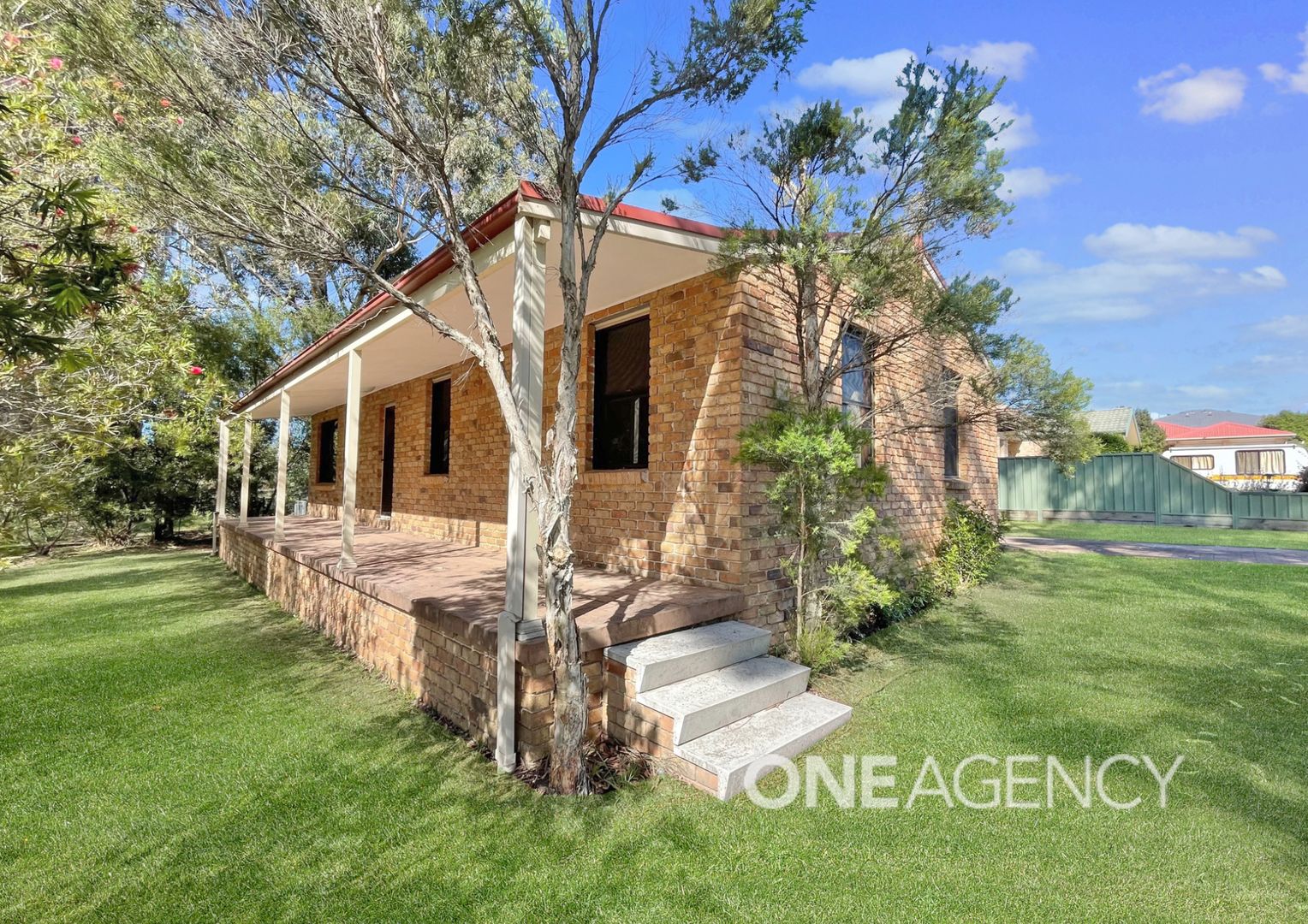 8 Atkins Place, St Georges Basin NSW 2540 - House For Rent | Domain