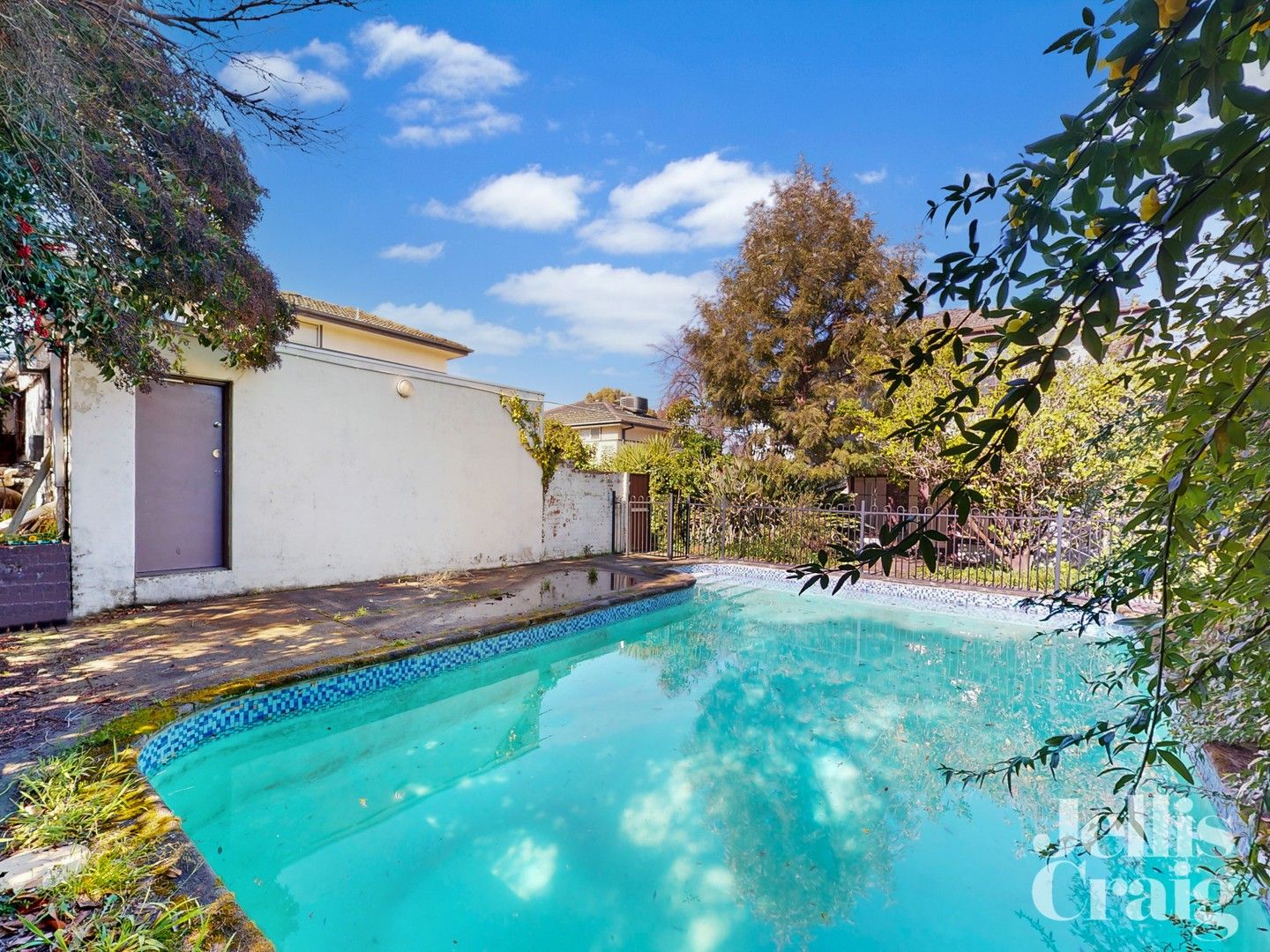 13 Albury Road, Balwyn North VIC 3104 - House For Rent - $1,400 | Domain