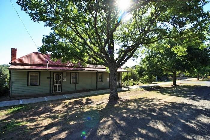 82 Main Street, Gordon | Property History & Address Research | Domain