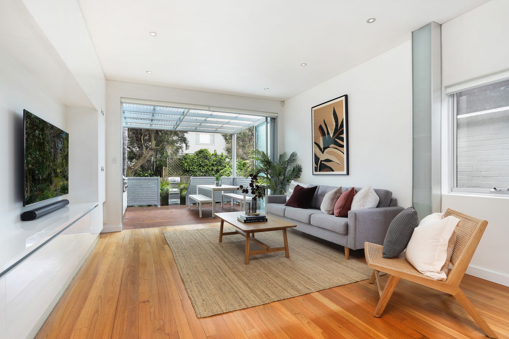 26 Lancaster Road, Dover Heights | Property History & Address Research ...