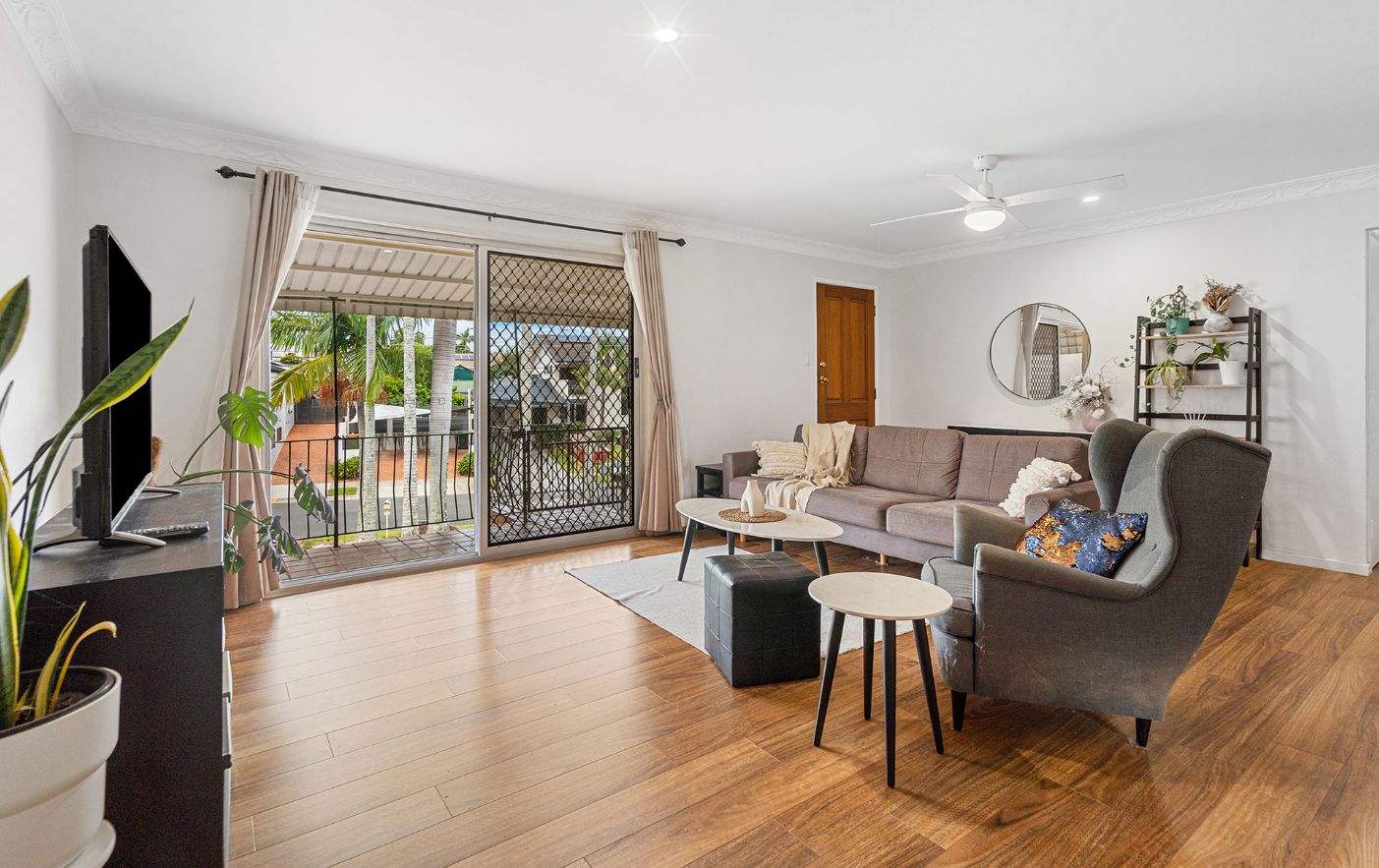63 Jardine Drive, Springwood QLD 4127 - House For Rent - $670 | Domain