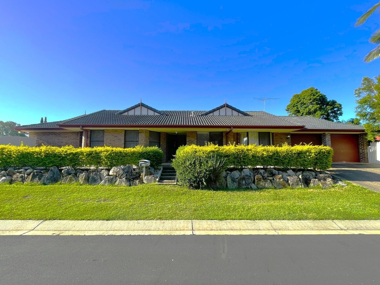 43 Ibis Circuit, Forest Lake QLD 4078 - House For Rent | Domain