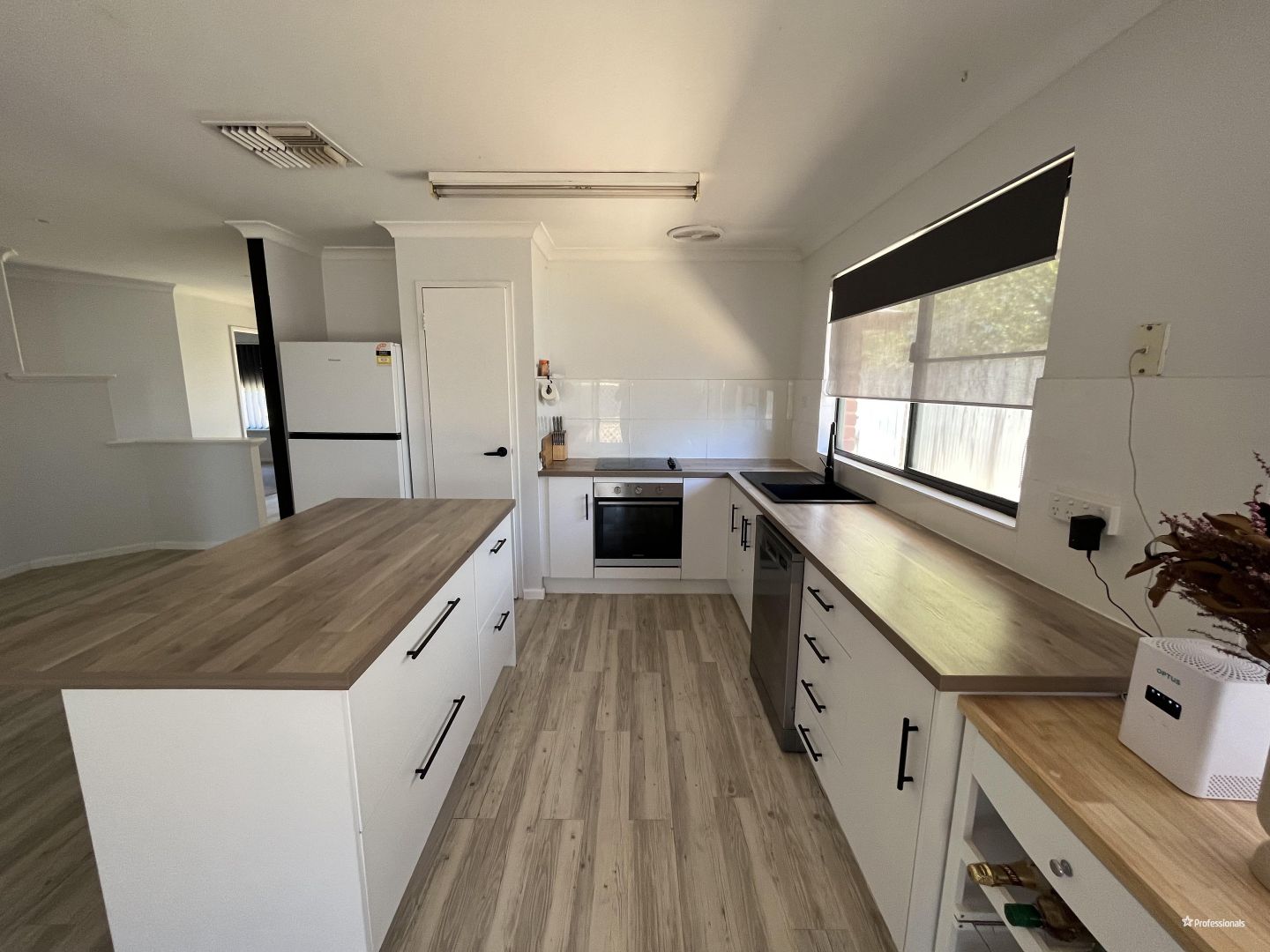 4 Truscott Court, South Kalgoorlie WA 6430 - House For Rent | Domain