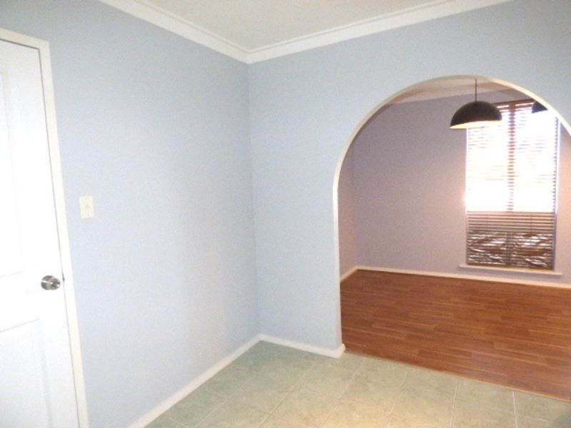 4 Bow Street (Granny Flat), Wilson WA 6107 - Semi-detached For Rent ...