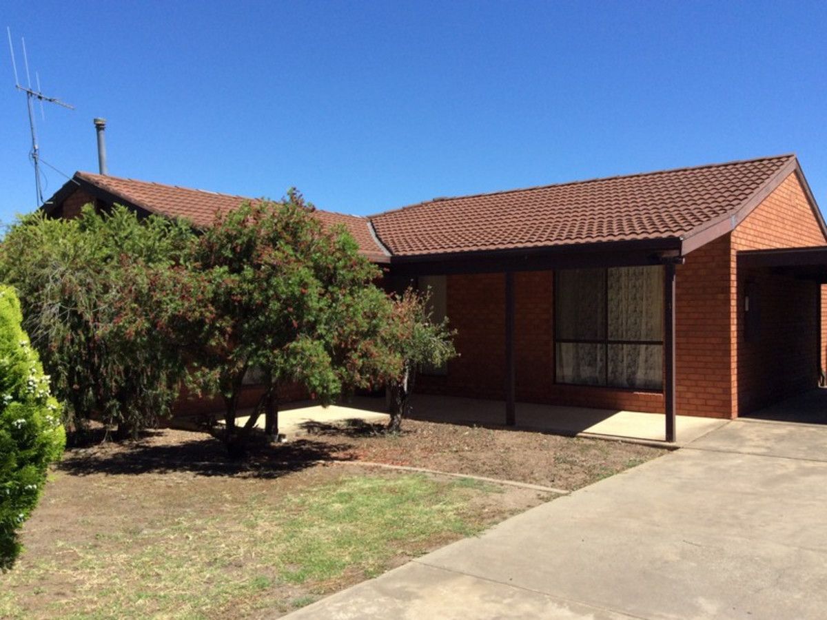 6 Mathieson Court, Benalla | Property History & Address Research | Domain