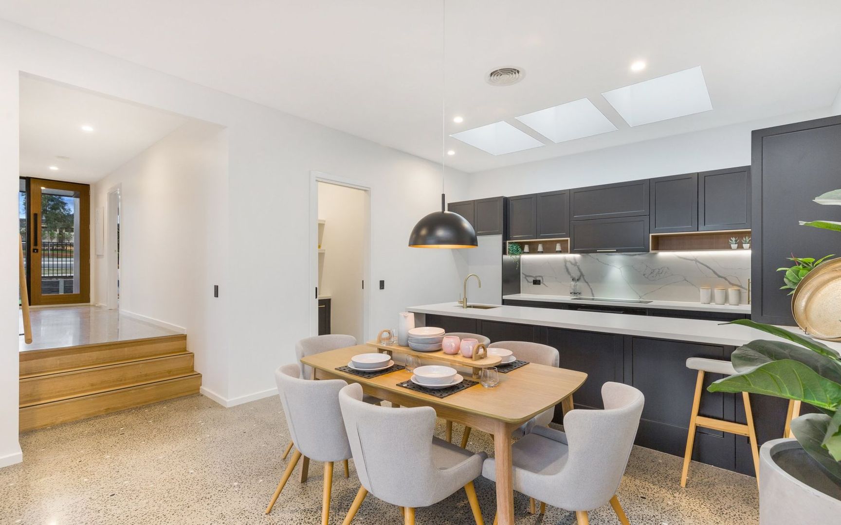 2 Rheola Drive, White Hills VIC 3550 - House For Rent | Domain