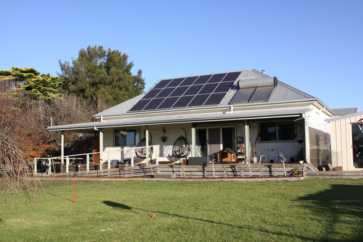 104 Back Boisdale Road, Boisdale VIC 3860 - House for Sale - $969,000