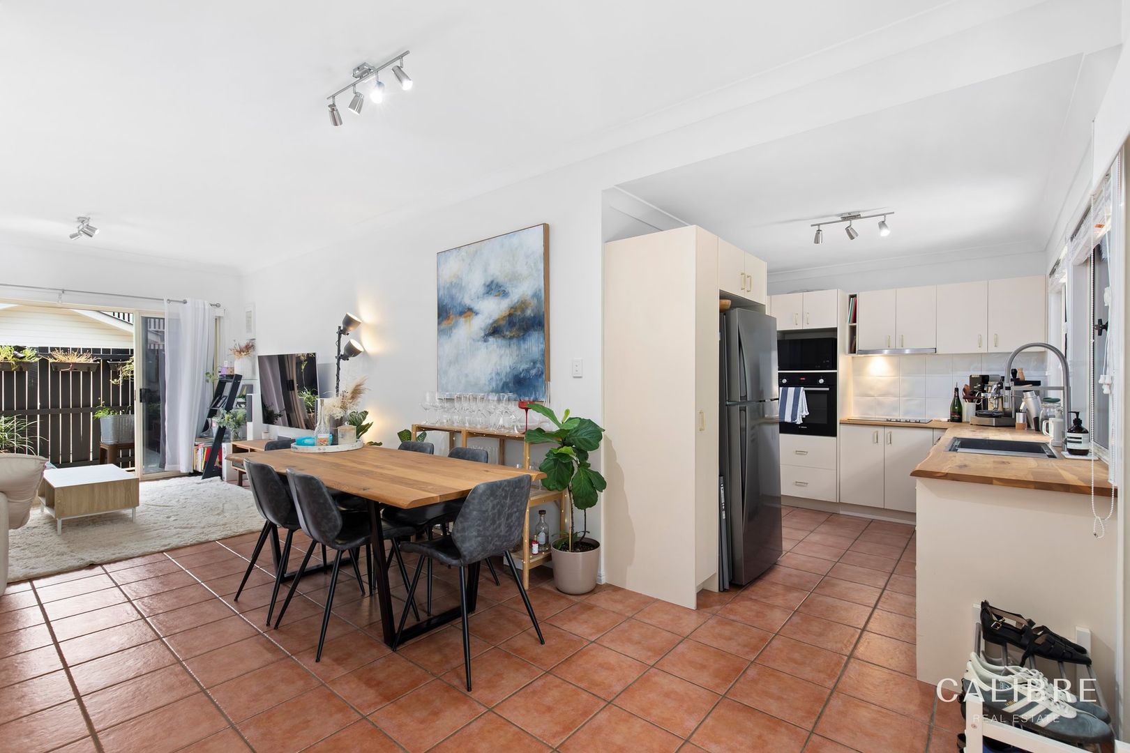 1/116 Stephens Street, Morningside QLD 4170 - Townhouse For Rent | Domain