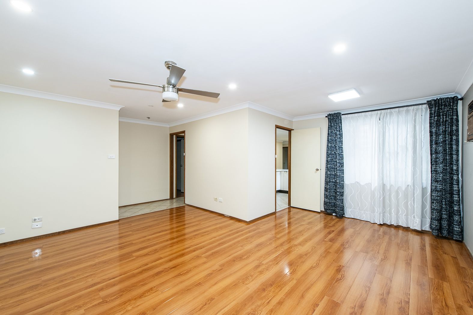 20 Enterprise Road, Cranebrook NSW 2749 - House For Rent | Domain