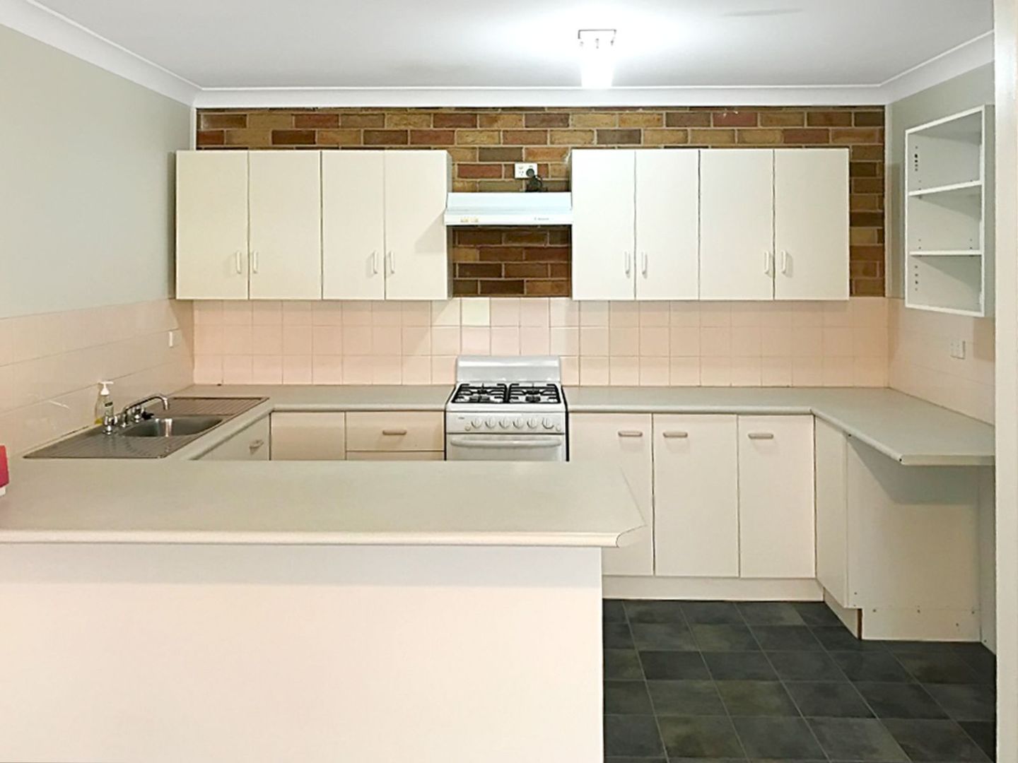 2/32 Armstrong Road, Charlestown NSW 2290 - House For Rent | Domain