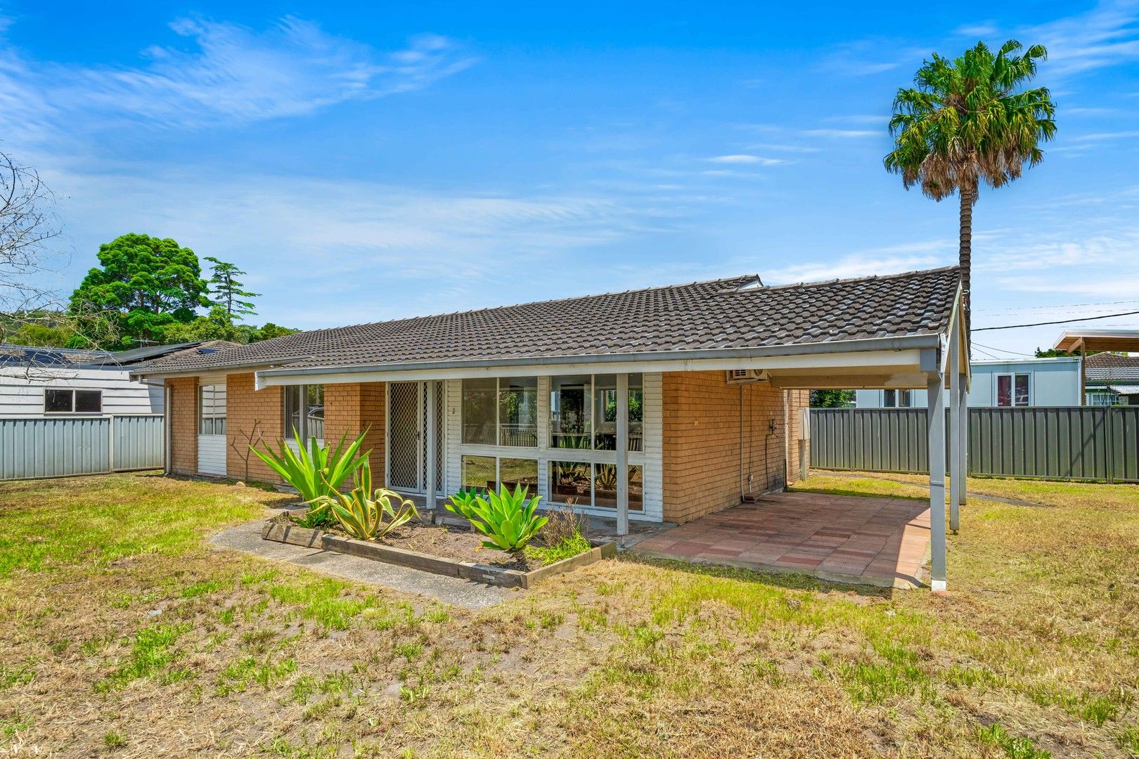 21 Cambridge Circle, Ourimbah NSW 2258 - House For Rent | Domain