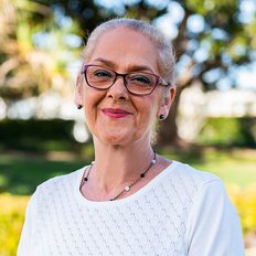 Tracey Pretty | Ray White Arundel | Real Estate Agent in Shop 15 ...