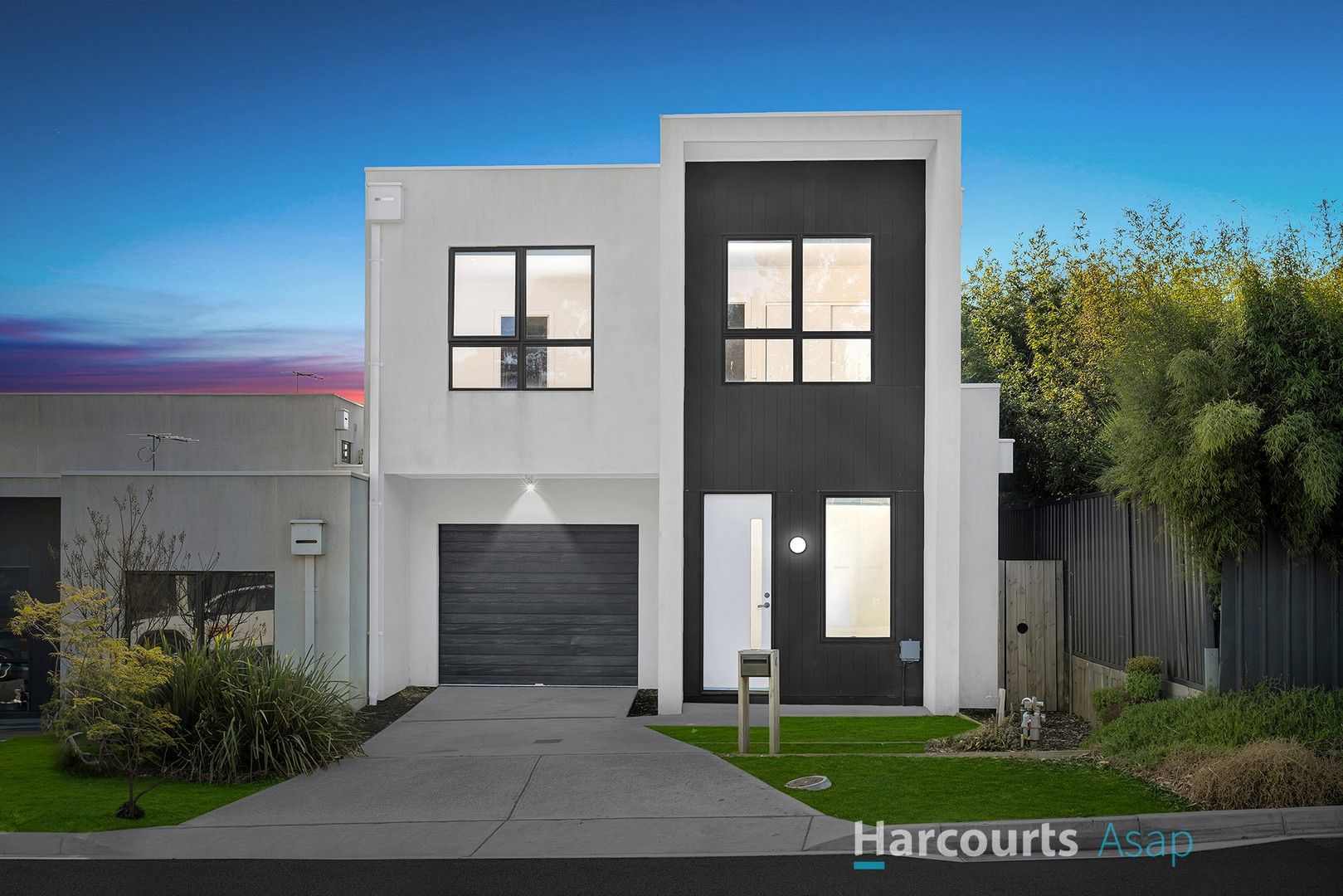 4 Riana Loop, Eumemmerring VIC 3177 | Domain