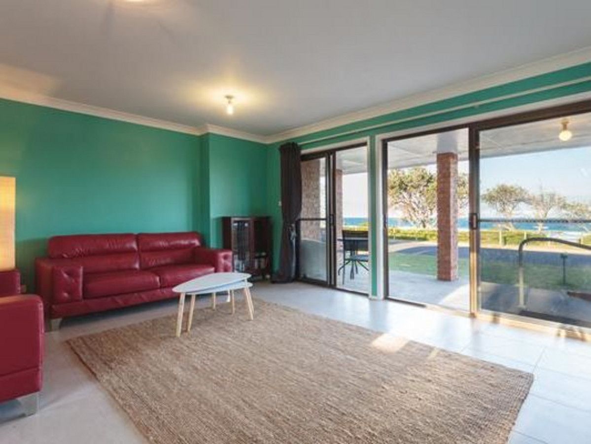 33 Pacific Parade, Old Bar NSW 2430 - House For Rent | Domain