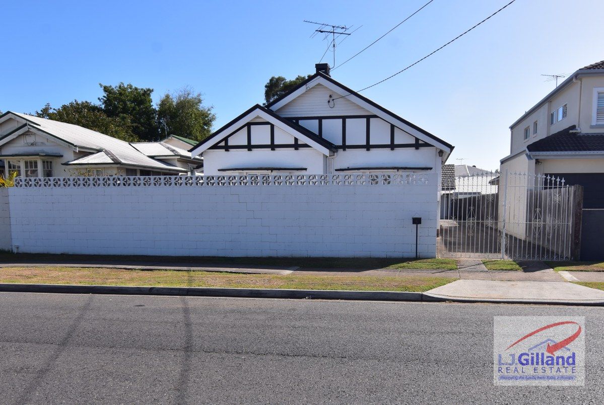 6 Manson Road, Hendra QLD 4011 - House For Rent | Domain