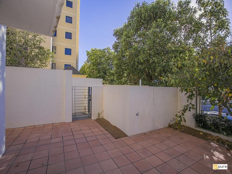 2/2 Colin Street, West Perth WA 6005 - Apartment For Rent - $585 | Domain