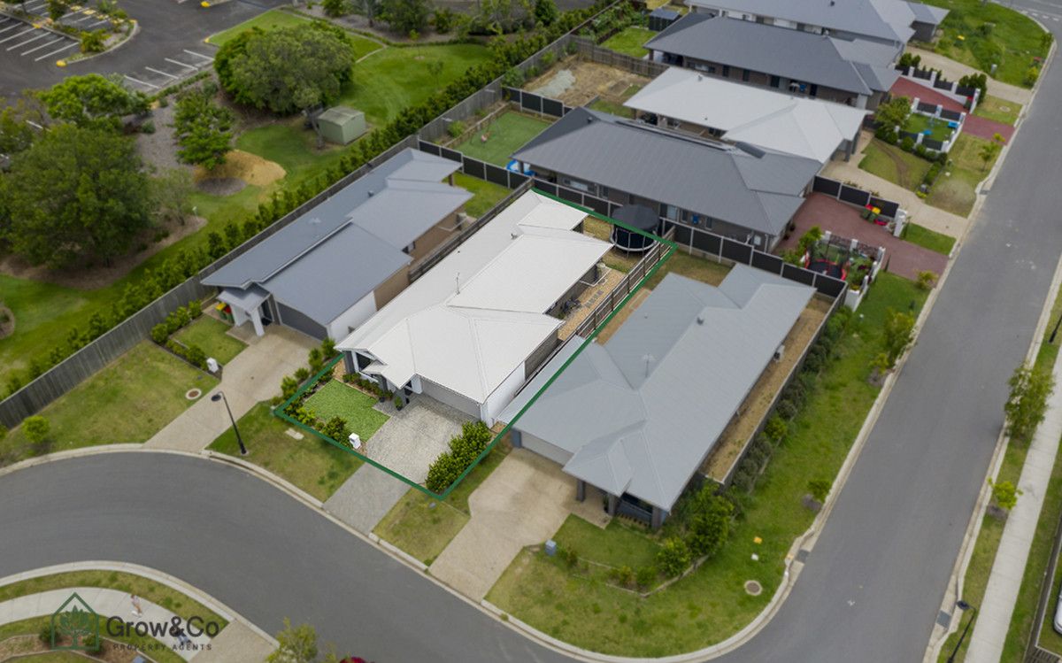 94 Gem Circuit Park Ridge Property History And Address Research Domain