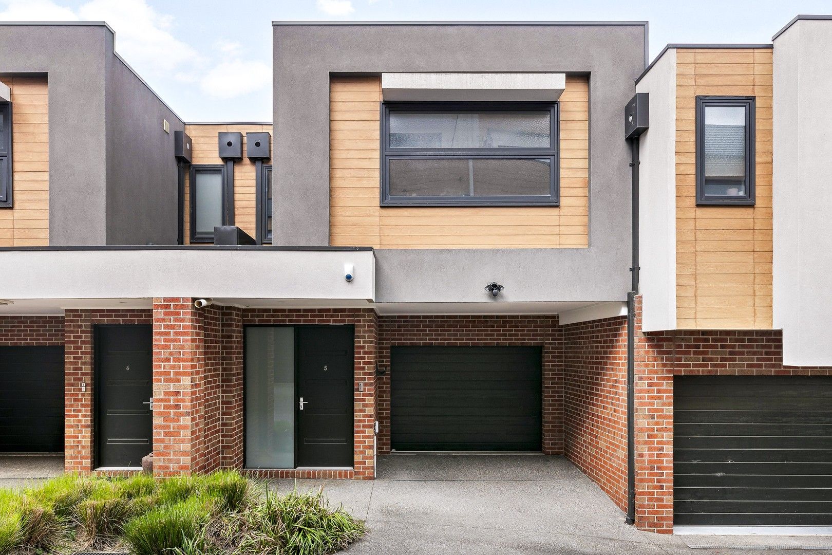 5/20 Austin Crescent, Pascoe Vale VIC 3044 - Townhouse For Rent | Domain