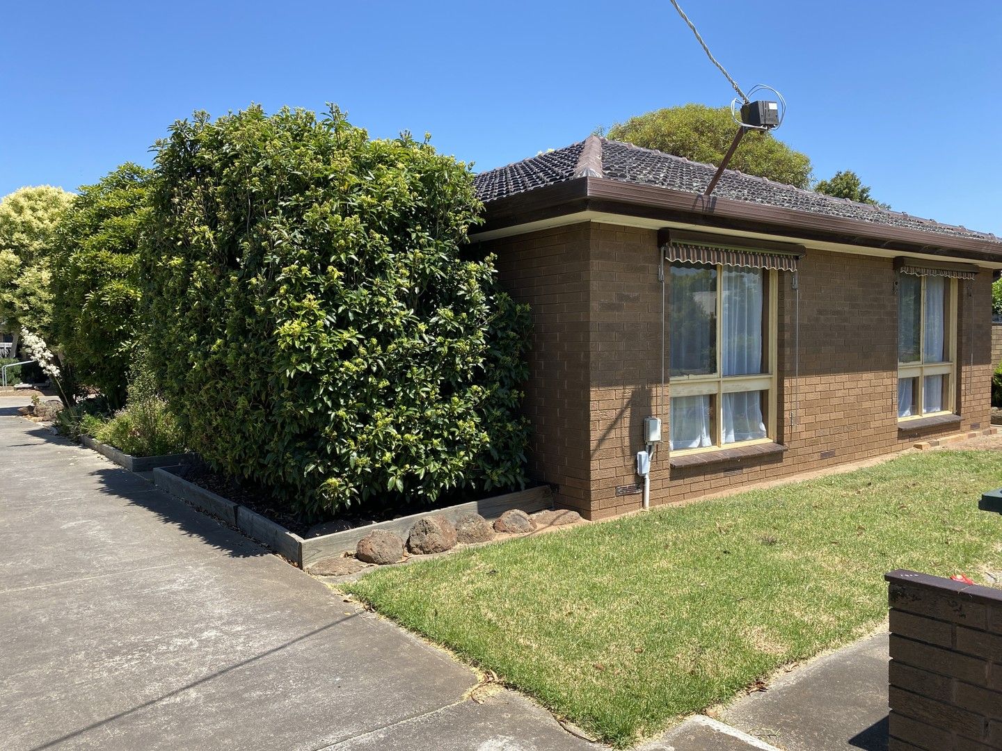 1/9 Cottrell Street, Werribee VIC 3030 - House For Rent | Domain