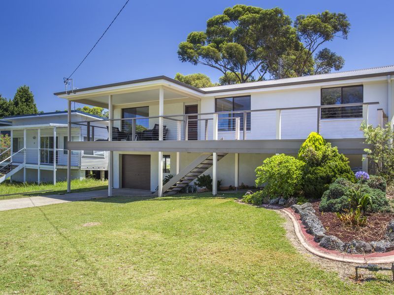 59 Carroll Avenue, Mollymook Beach | Property History & Address ...