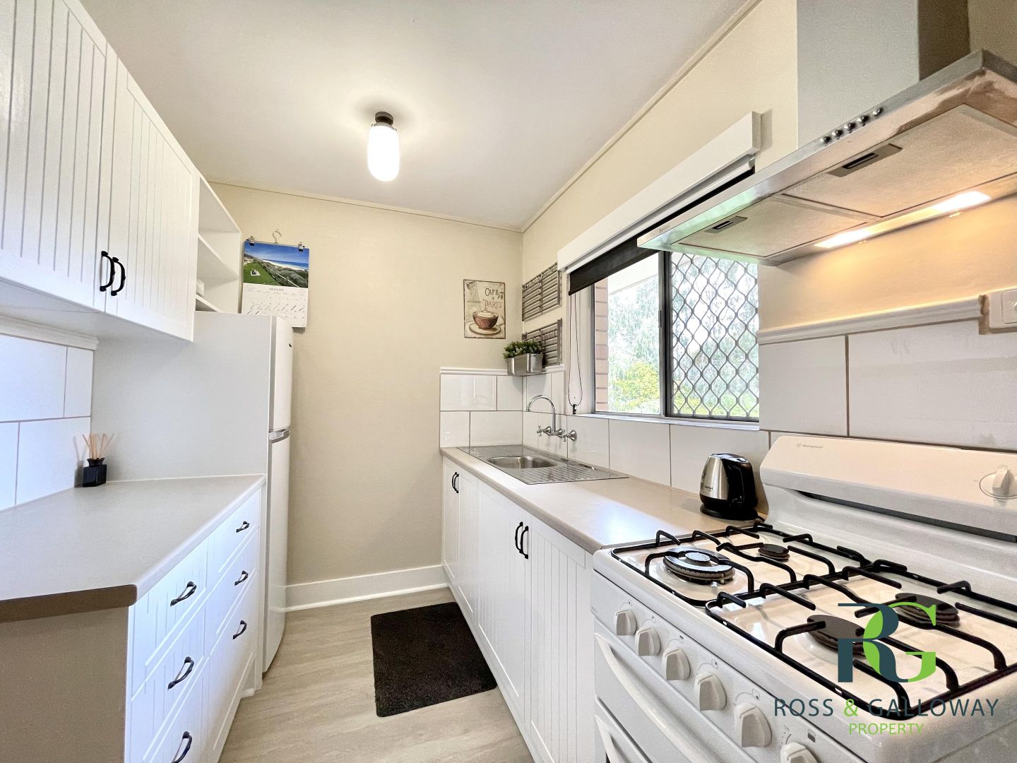 10/33 Point Walter Road, Bicton WA 6157 - Apartment For Rent - $380 ...