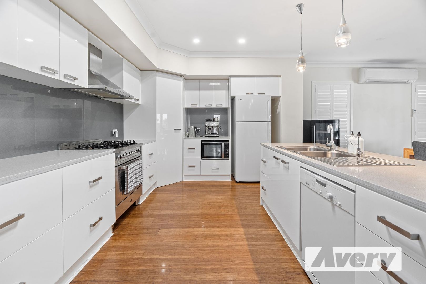 8 Bluerock Close, Fennell Bay NSW 2283 | Domain