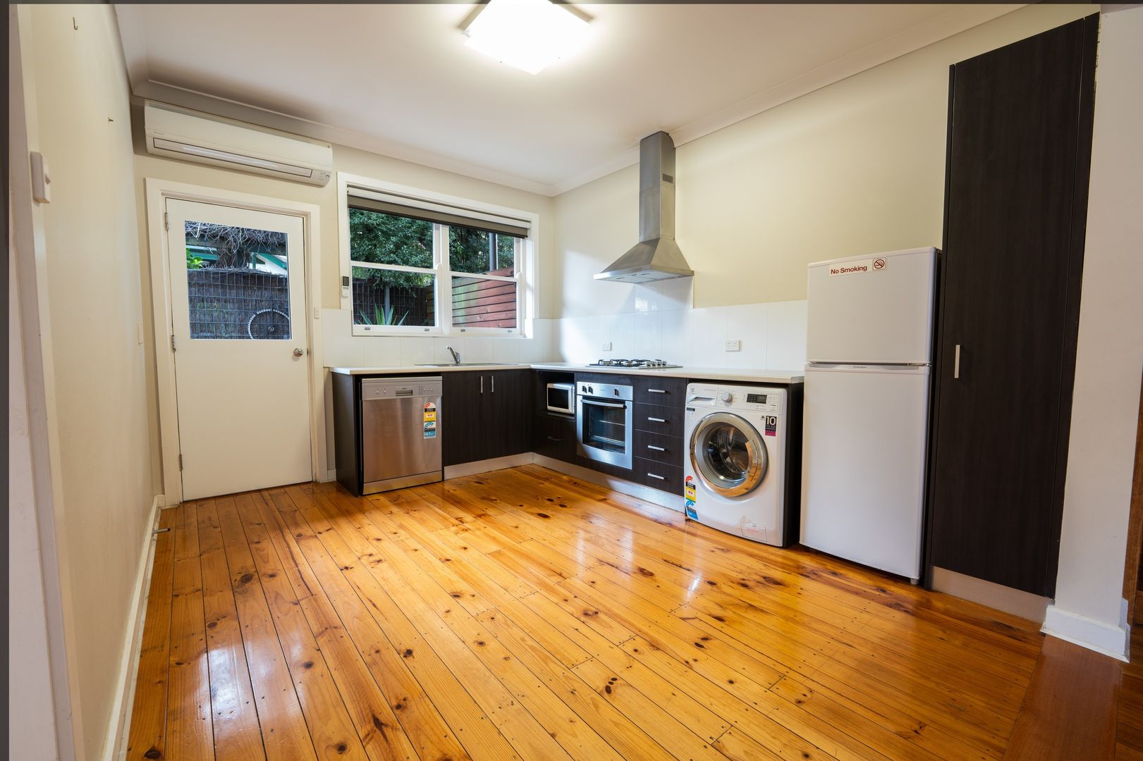 5/128 Webster Street, Lake Wendouree VIC 3350 - Apartment For Rent ...