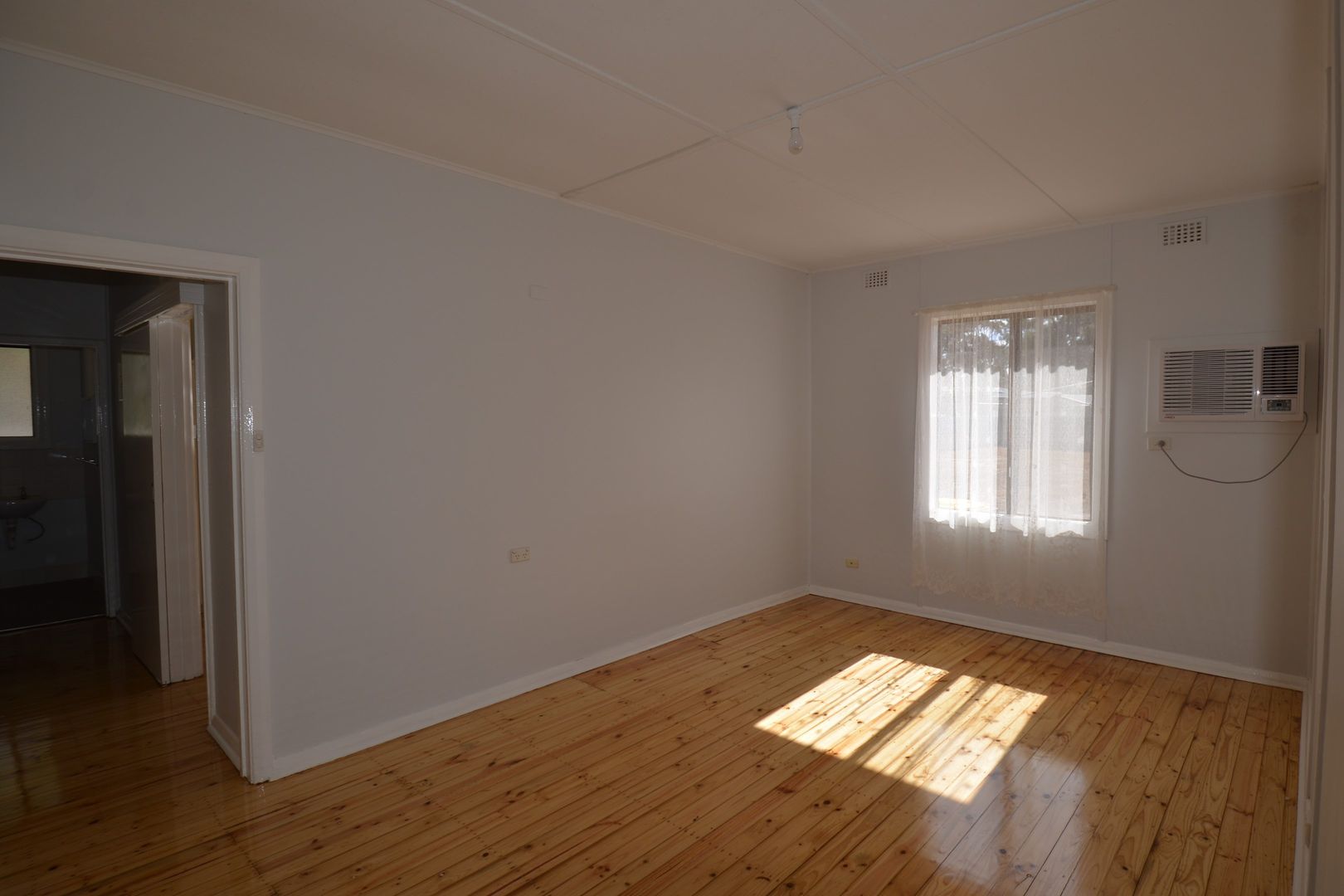 16 Hunter Crescent, Port Augusta SA 5700 - House For Rent | Domain