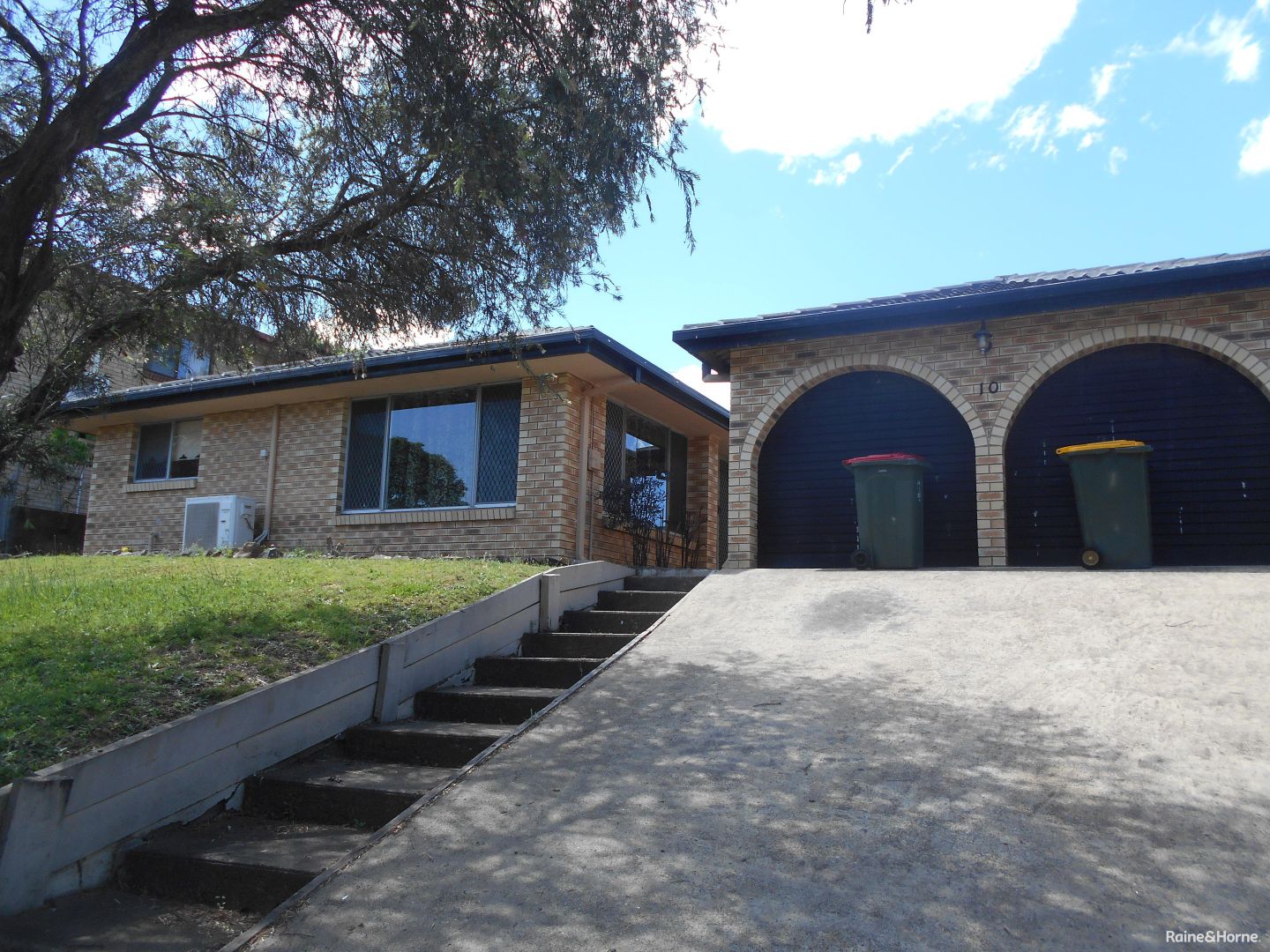 10 Goorong Street, Sunnybank Hills | Property History & Address ...