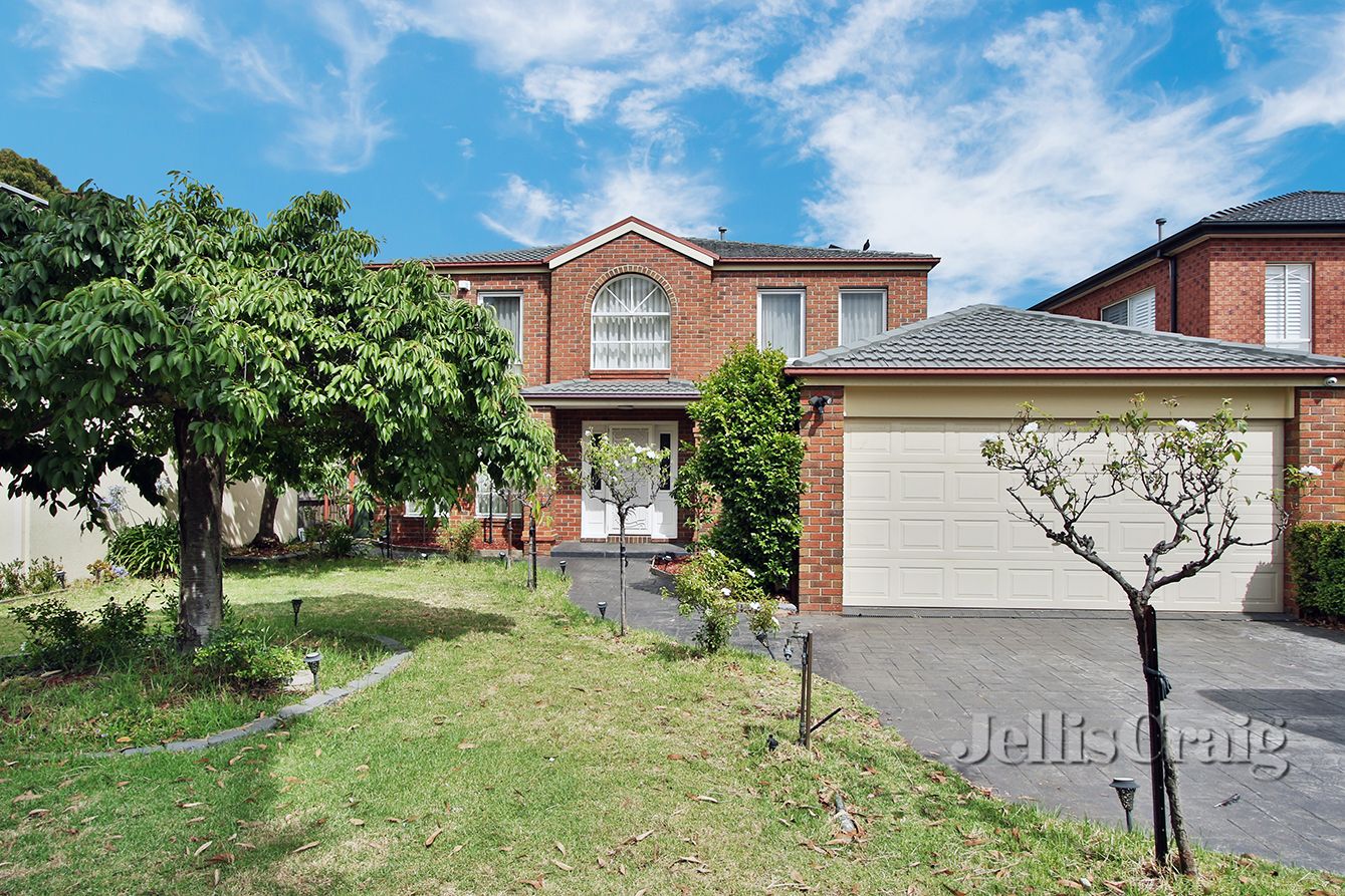 40 Huntingtower Crescent, Mount Waverley VIC 3149 - House For Rent ...